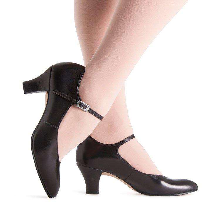 Bloch Chorus Womens Stage Shoe – Gubbs Shoes